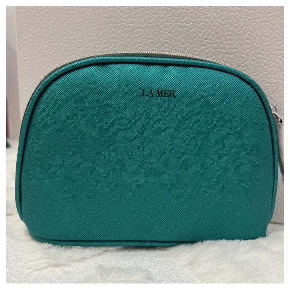 La Mer | Makeup | La Mer Makeup Bag With La Mer Samples New | Poshmark